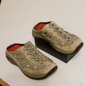 Merrell | Shoes | Merrell Slide On All Terrain Womens Shoes Size 65 ...